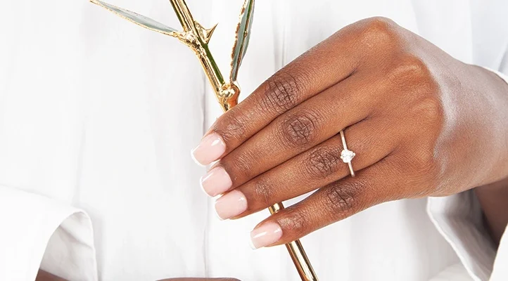 24K Gold Dipped Roses: A Timeless Symbol of Love and Beauty - Goldgenie ...